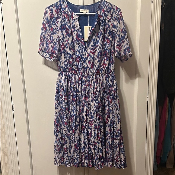 See U Soon | Dresses | Elegant Blue And Red Patterned Midi Dress | Poshmark